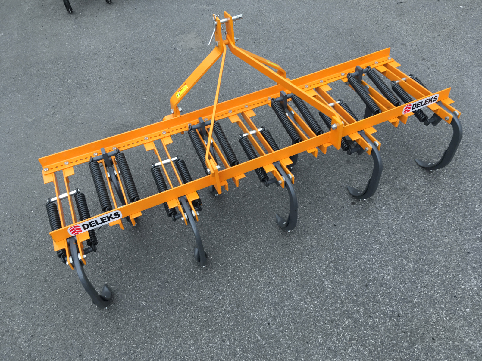 Cultivator 215cm, Tiller with springs for soil preparation mod. DE-215/9-V