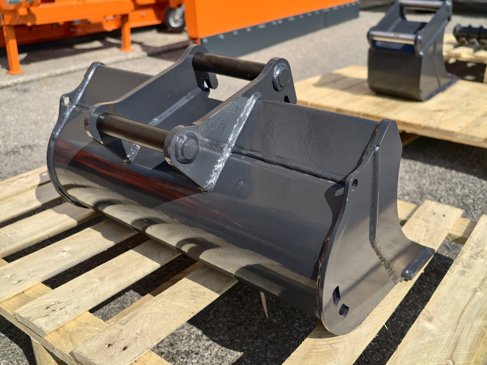 bucket for s100 miniexcavator 600